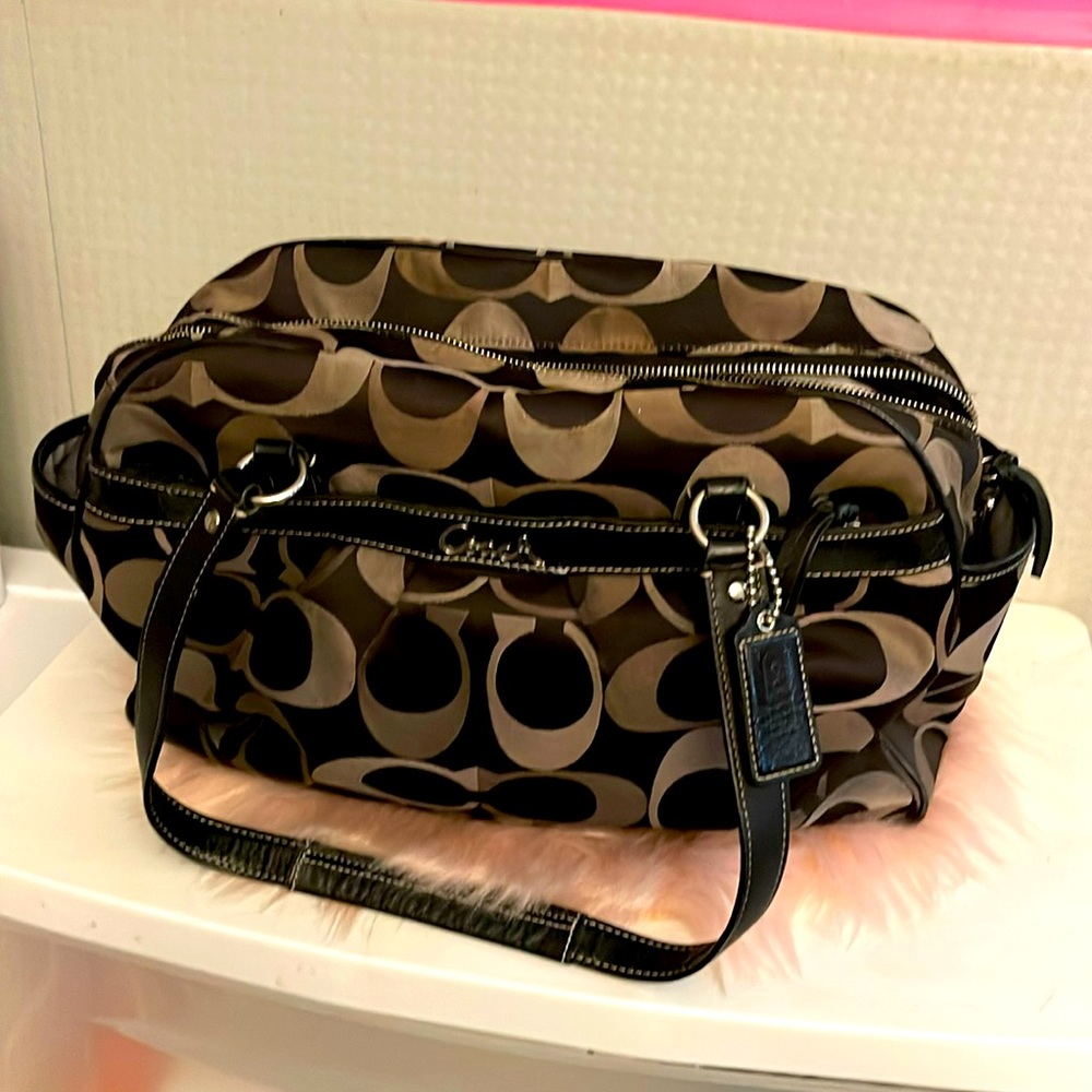 Large Coach Signature Carry All Black Shoulder Purse … - Gem